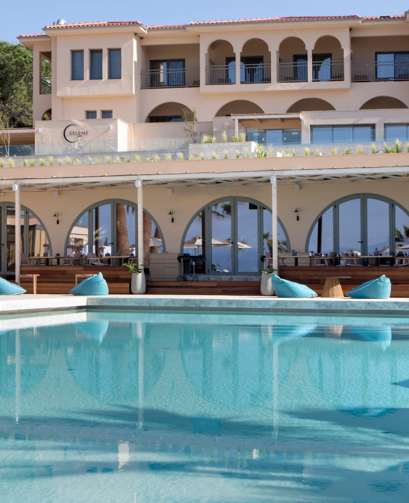 The Restaurants | Cora Hotel & Spa