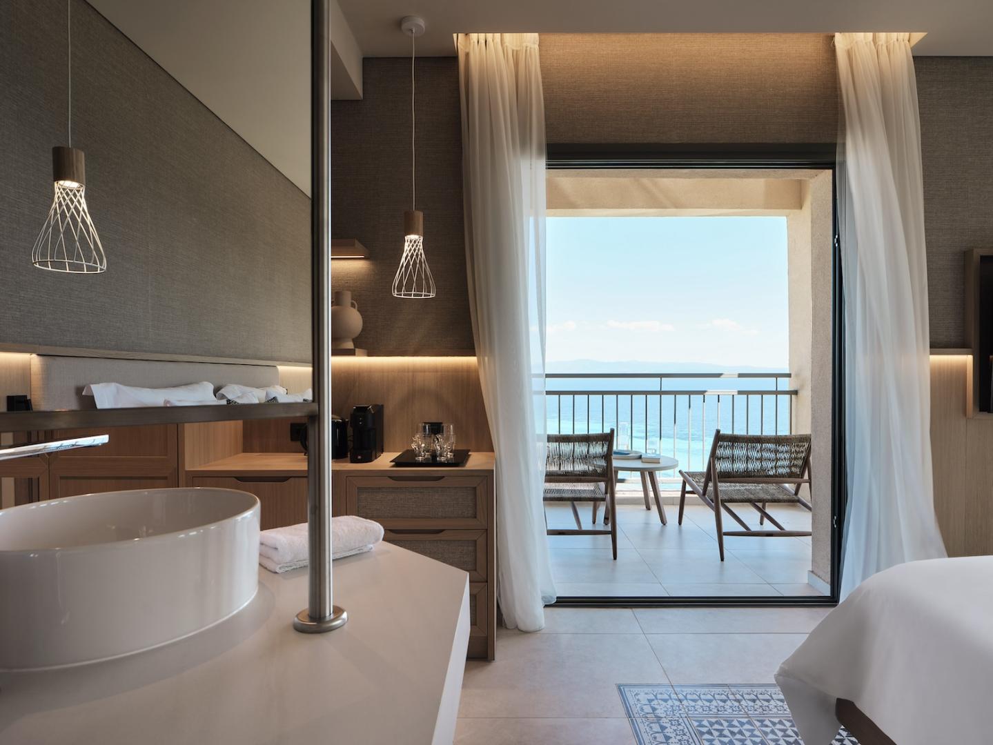 Deluxe Double Room Sea View | Cora Hotel & Spa